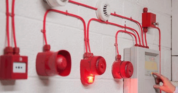 Como Funciona um Sistema de Detecção e Alarme de Incêndio?